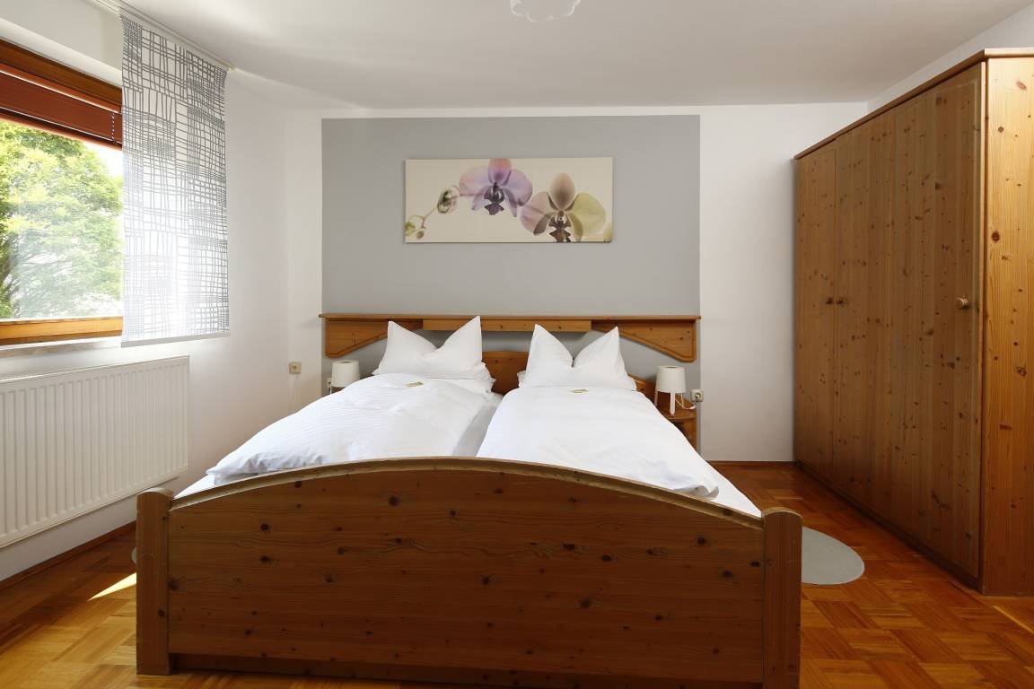 Ferienwohnung ∙ 2 Schlafzimmer ∙ 3 Gäste - Marktredwitz