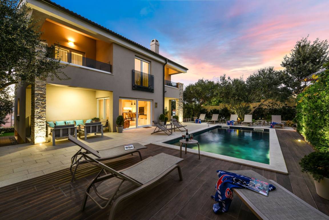 House ∙ 1 Bedroom ∙ 8 Guests - Mandre