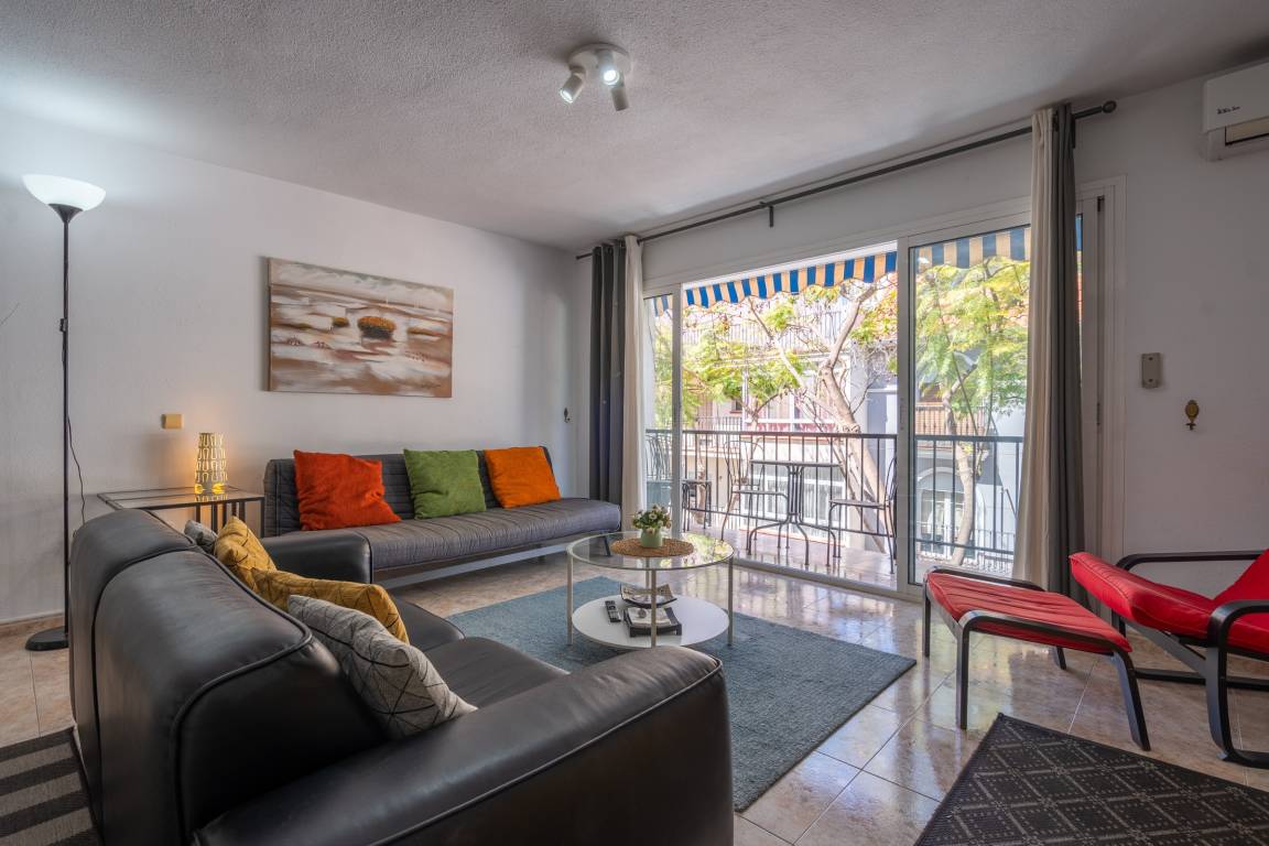 110 M² Apartment ∙ 3 Bedrooms ∙ 7 Guests - Fuengirola