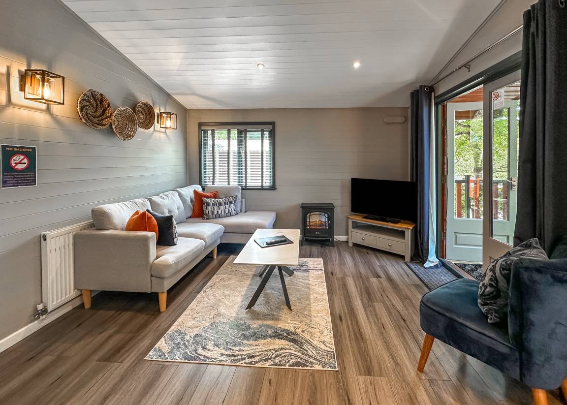 Chalet ∙ 2 Bedrooms ∙ 4 Guests - Bangor