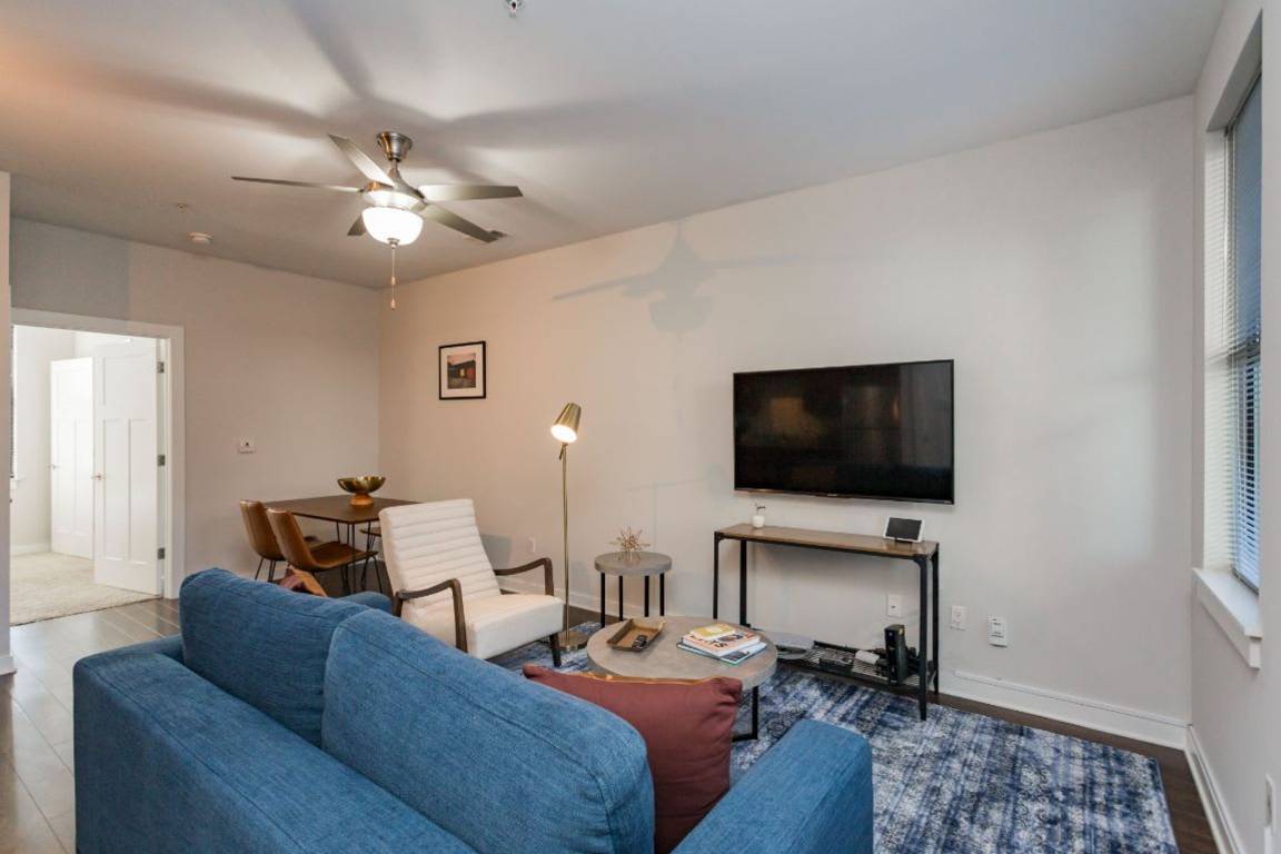 Apartment ∙ 1 Bedroom ∙ 4 Guests - Nashville, TN