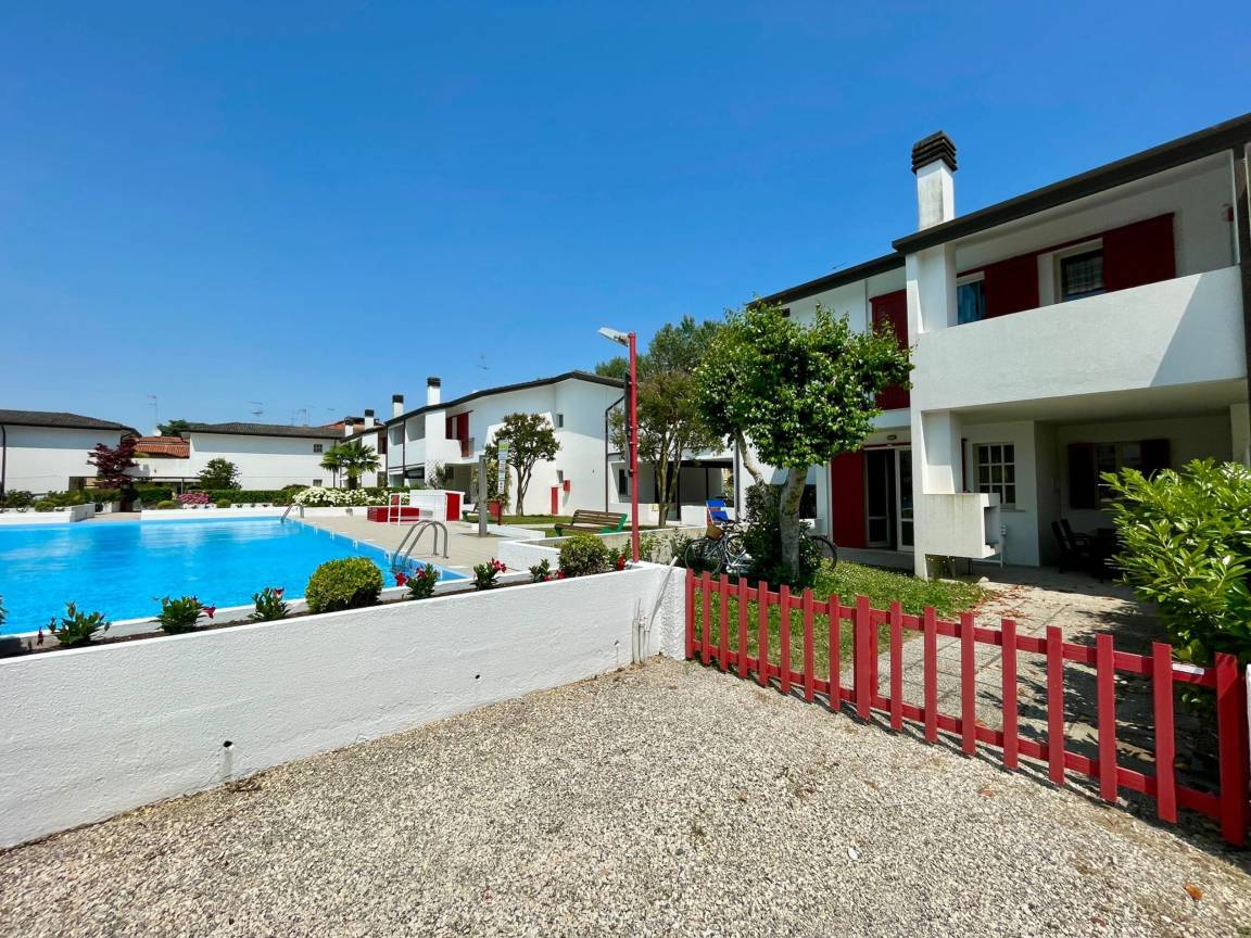 65 M² Villa ∙ 2 Schlafzimmer ∙ 6 Gäste - Eraclea Mare