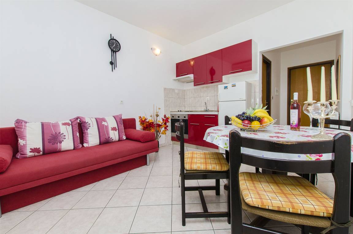 50 M² Apartment ∙ 1 Bedroom ∙ 5 Guests - Supetar