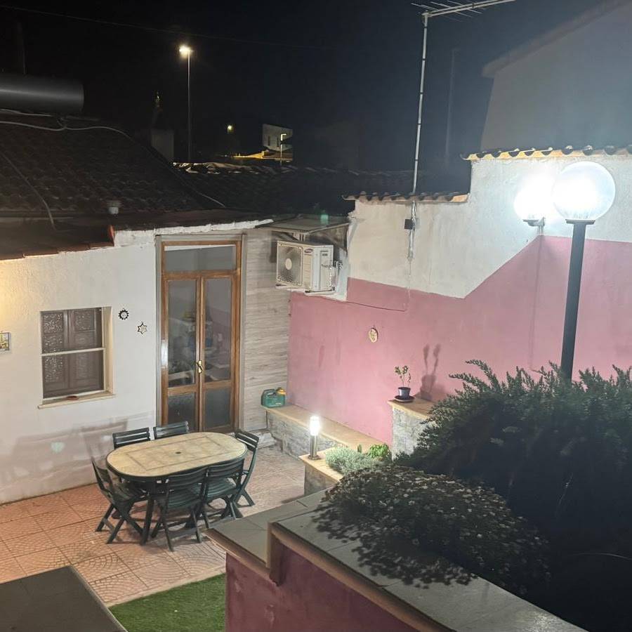 80 M² Ferienhaus ∙ 2 Schlafzimmer ∙ 4 Gäste - Oristano