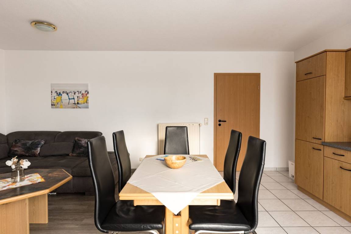 70 M² Apartment ∙ 2 Bedrooms ∙ 5 Guests - Norderney