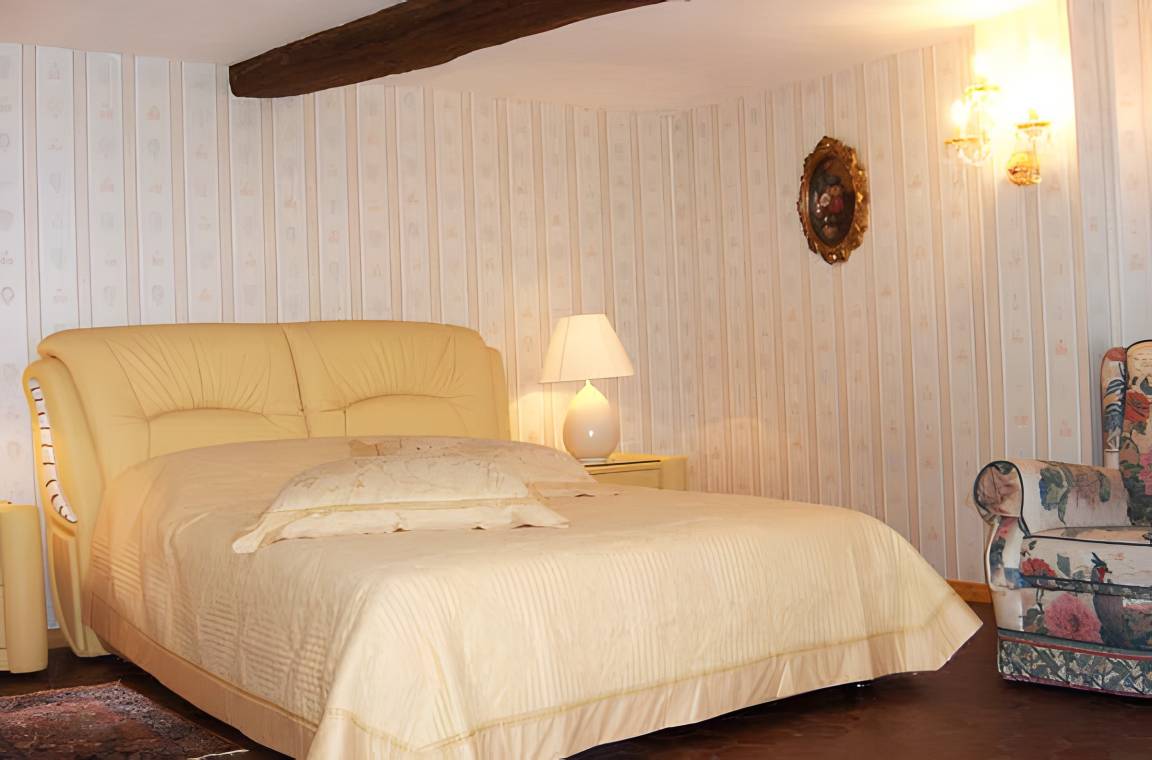 30 M² Chambre D'hôtes ∙ 1 Chambre ∙ 2 Personnes - Magny-en-Vexin