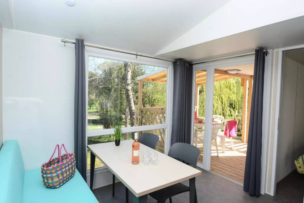 24 M² Caravan ∙ 2 Bedrooms ∙ 4 Guests - Saint-Aygulf