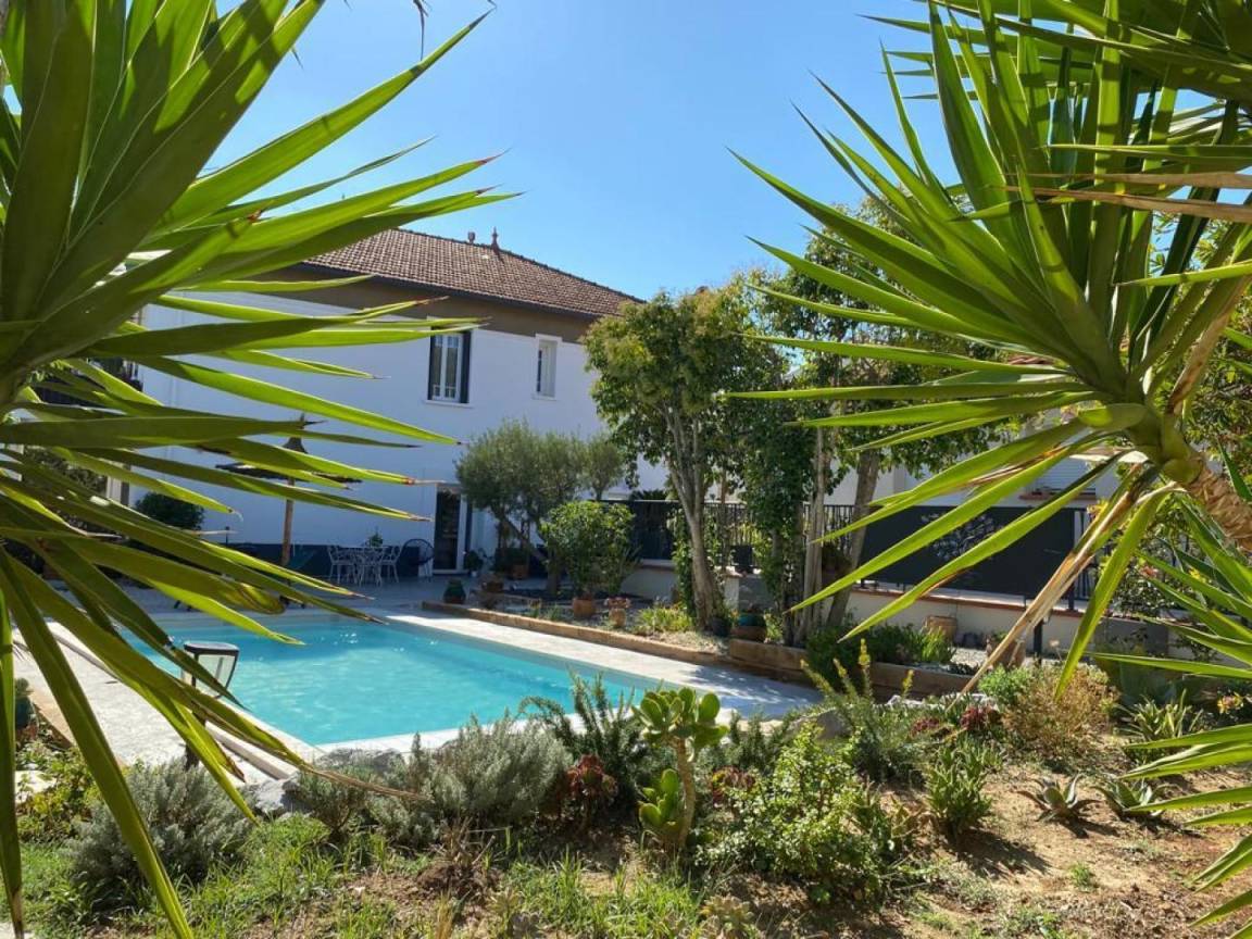 25 M² Mökki ∙ 2 Vierasta - Perpignan
