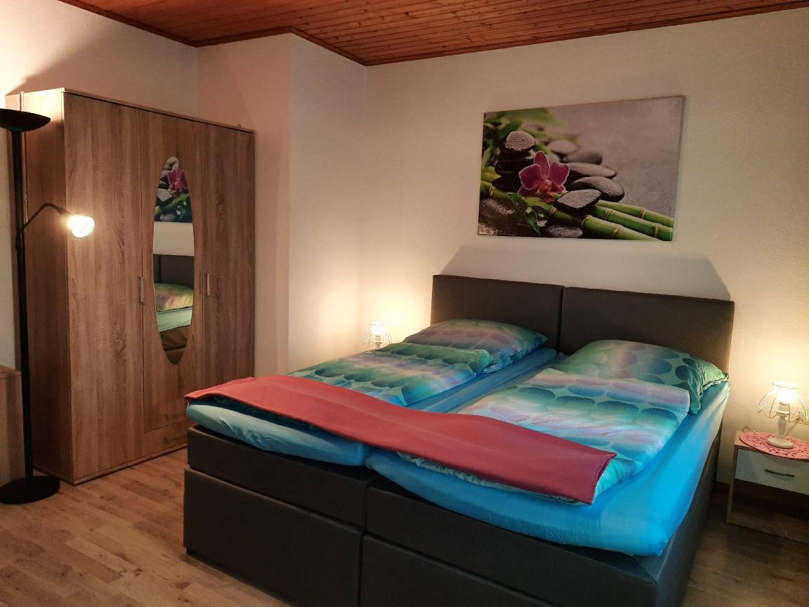 100 M² Apartment ∙ 2 Bedrooms ∙ 8 Guests - Friesoythe