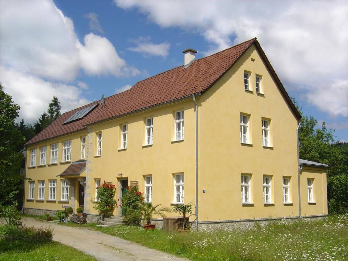 110 M² Apartamento ∙ 3 Habitaciones ∙ 5 Huéspedes - Deggendorf
