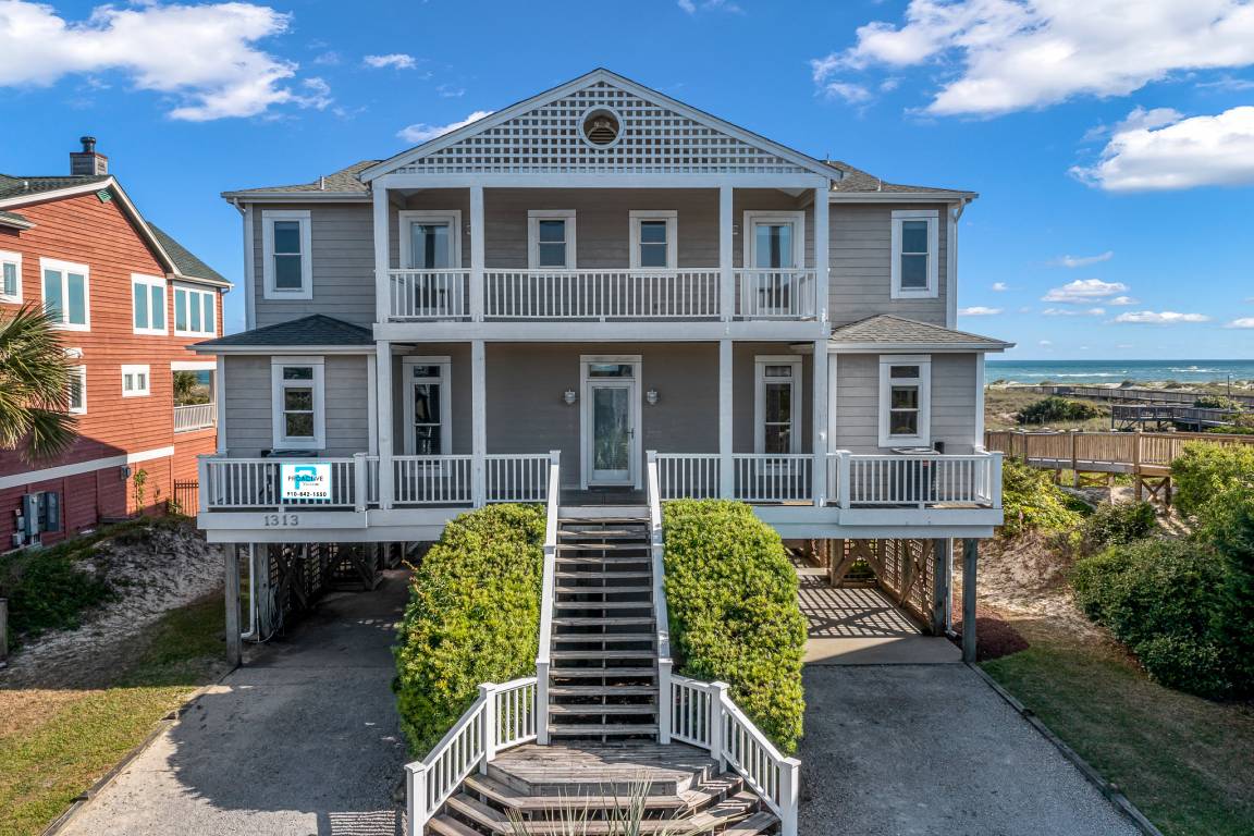 298 M² House ∙ 6 Bedrooms ∙ 14 Guests - Holden Beach, NC