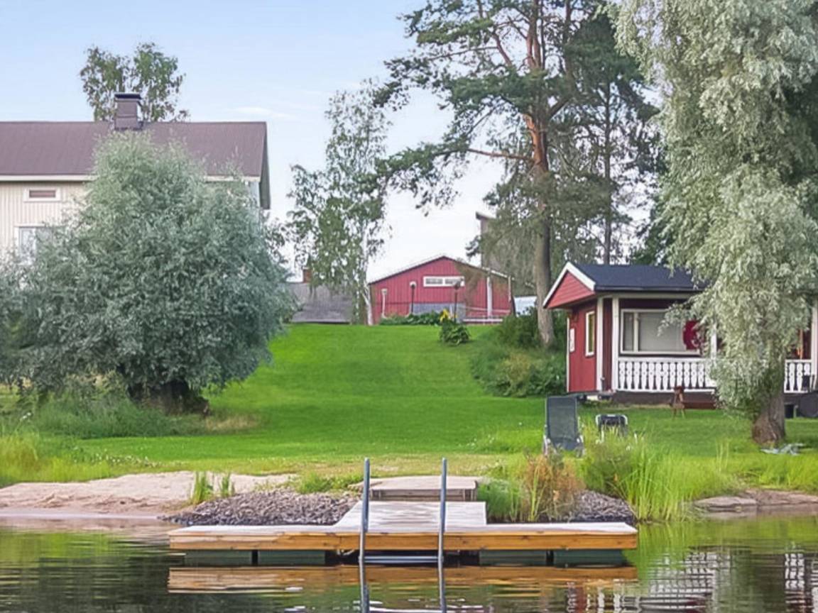 120 M² Talo ∙ 1 Makuuhuone ∙ 11 Vierasta - Jämijärvi