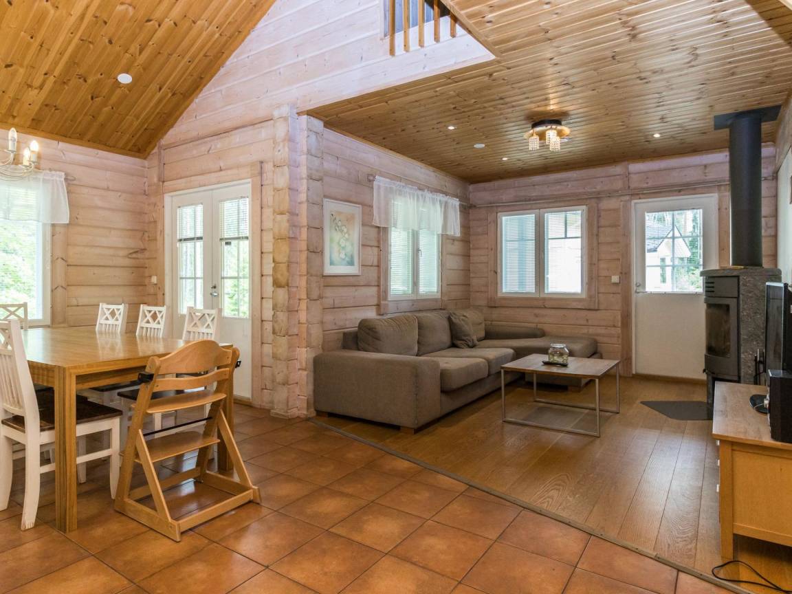 100 M² House ∙ 2 Bedrooms ∙ 8 Guests - Pori