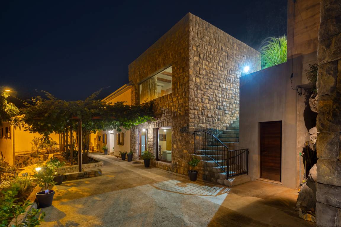 180 M² Villa ∙ 4 Bedrooms ∙ 8 Guests - Lovran