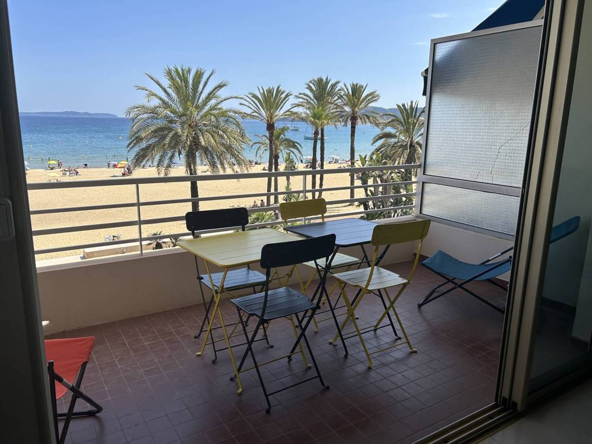 50 M² Apartment ∙ 2 Bedrooms ∙ 4 Guests - Le Lavandou