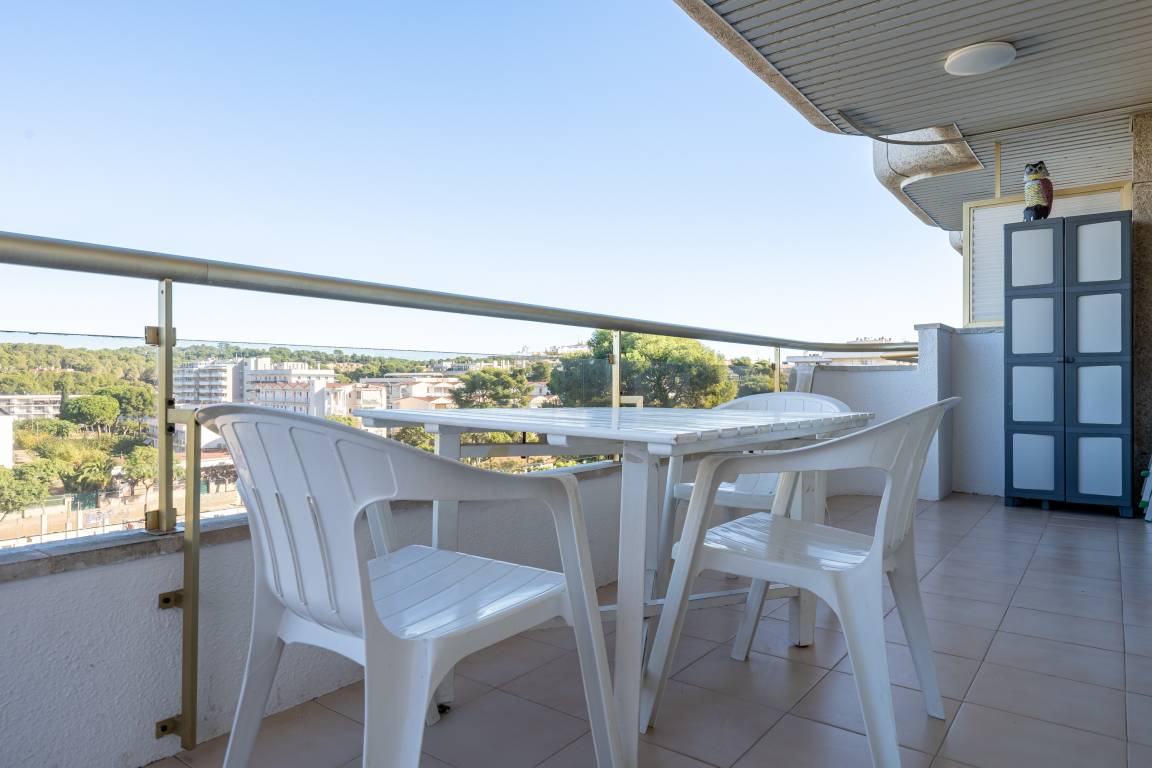 52 M² Apartment ∙ 2 Bedrooms ∙ 6 Guests - Salou