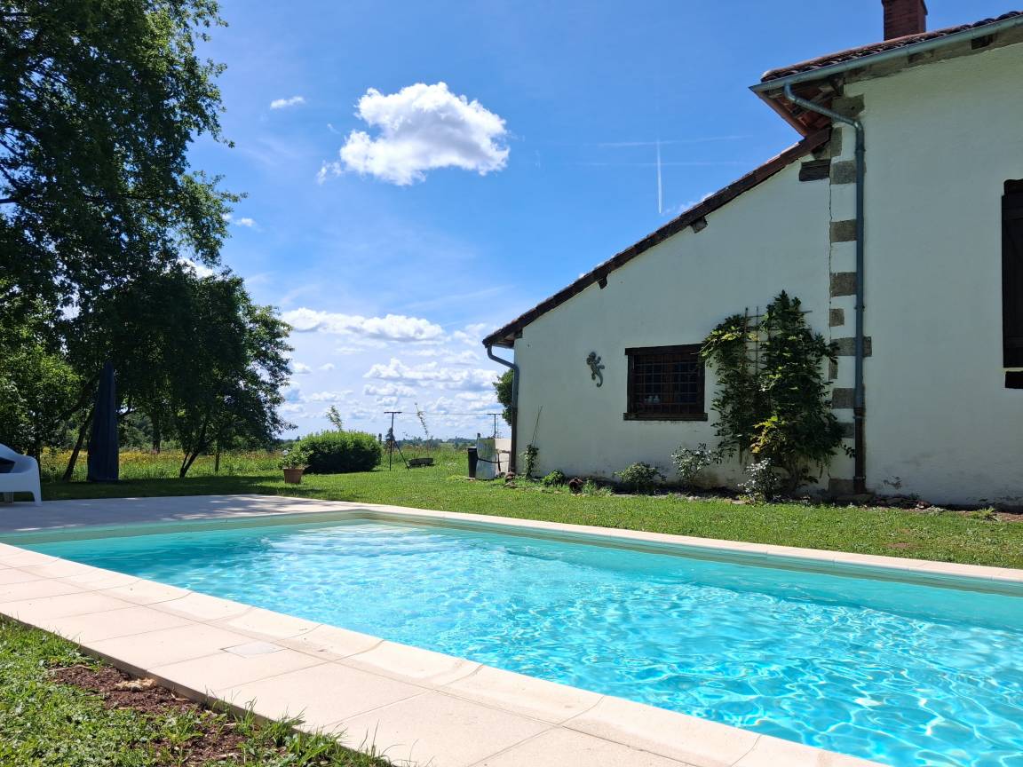 25 M² Chambre D'hôtes ∙ 1 Chambre ∙ 2 Personnes - Ambazac