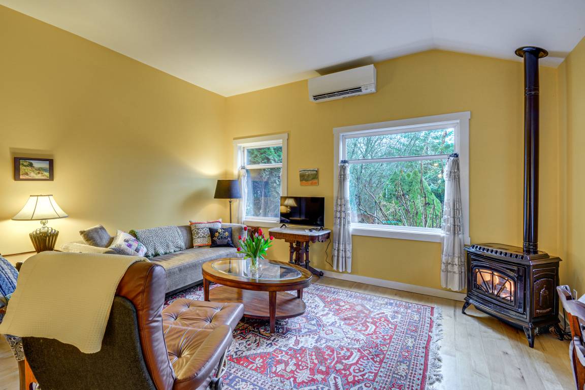 92 M² House ∙ 2 Bedrooms ∙ 4 Guests - Port Townsend, WA