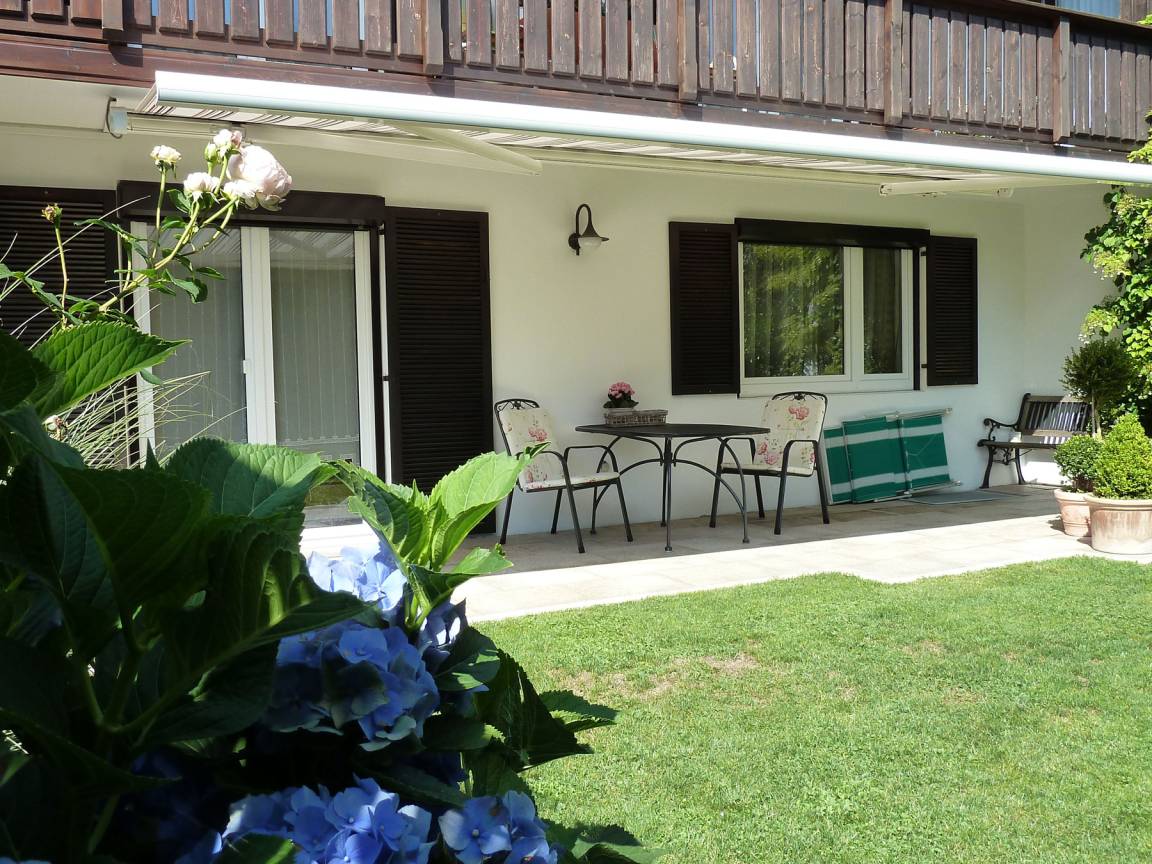 58 M² Ferienwohnung ∙ 2 Gäste - Bad Endorf