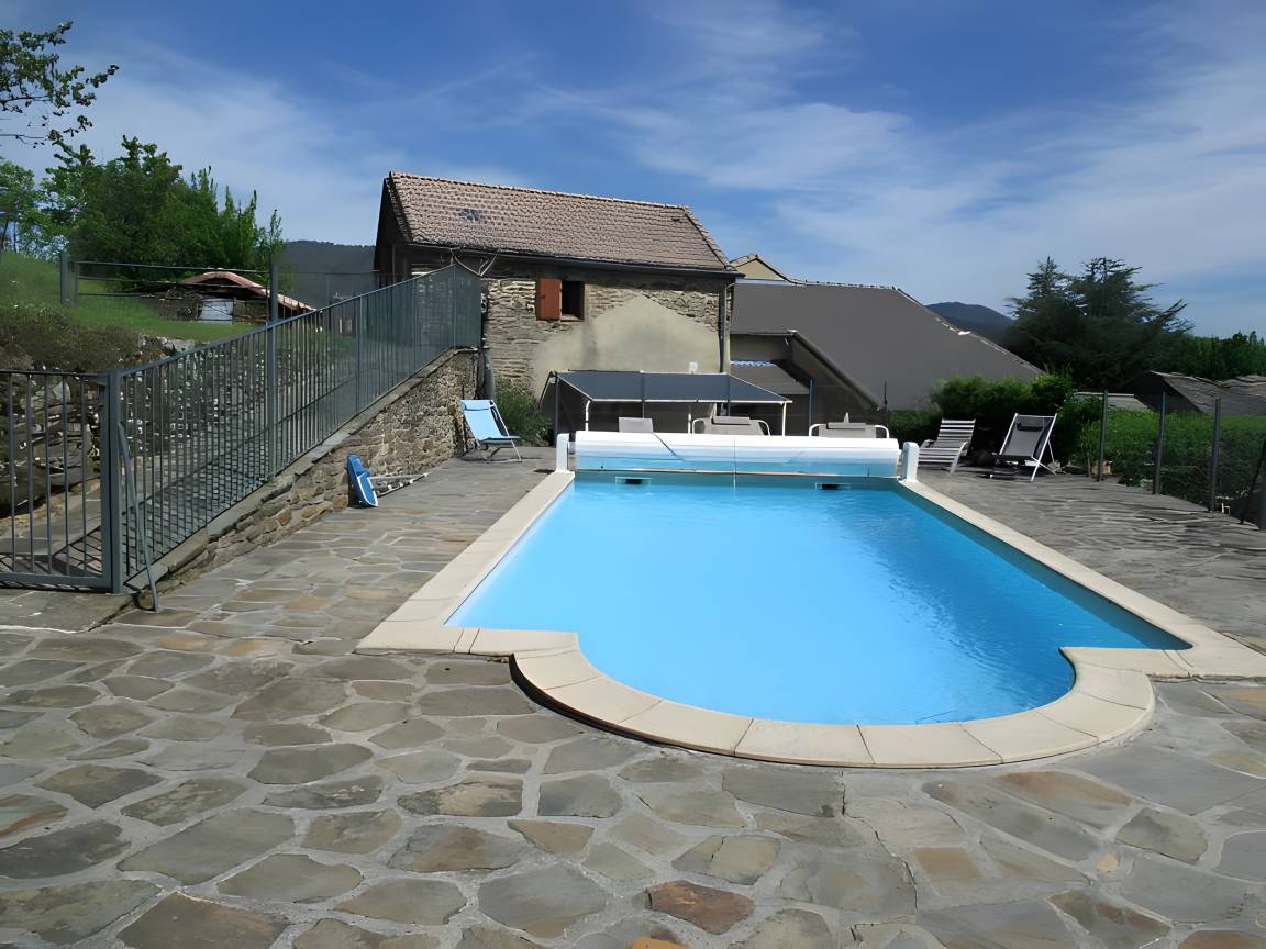 140 M² Maison De Vacances ∙ 4 Chambres ∙ 9 Personnes - Villefort