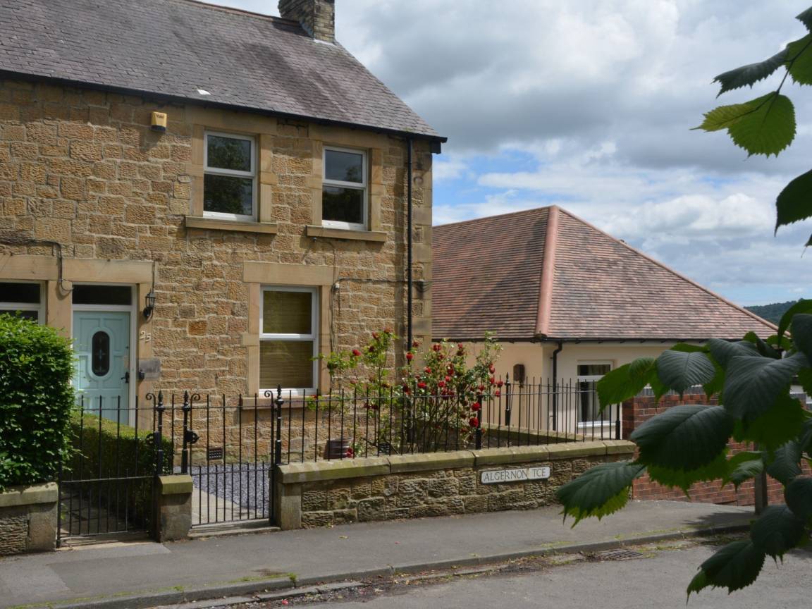 Cottage ∙ 3 Bedrooms ∙ 6 Guests - Northumberland