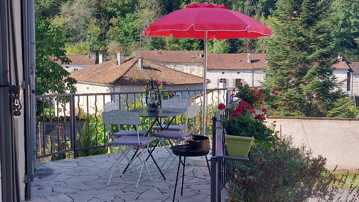 69 M² Maison De Vacances ∙ 2 Chambres ∙ 4 Personnes - Brantôme en Périgord