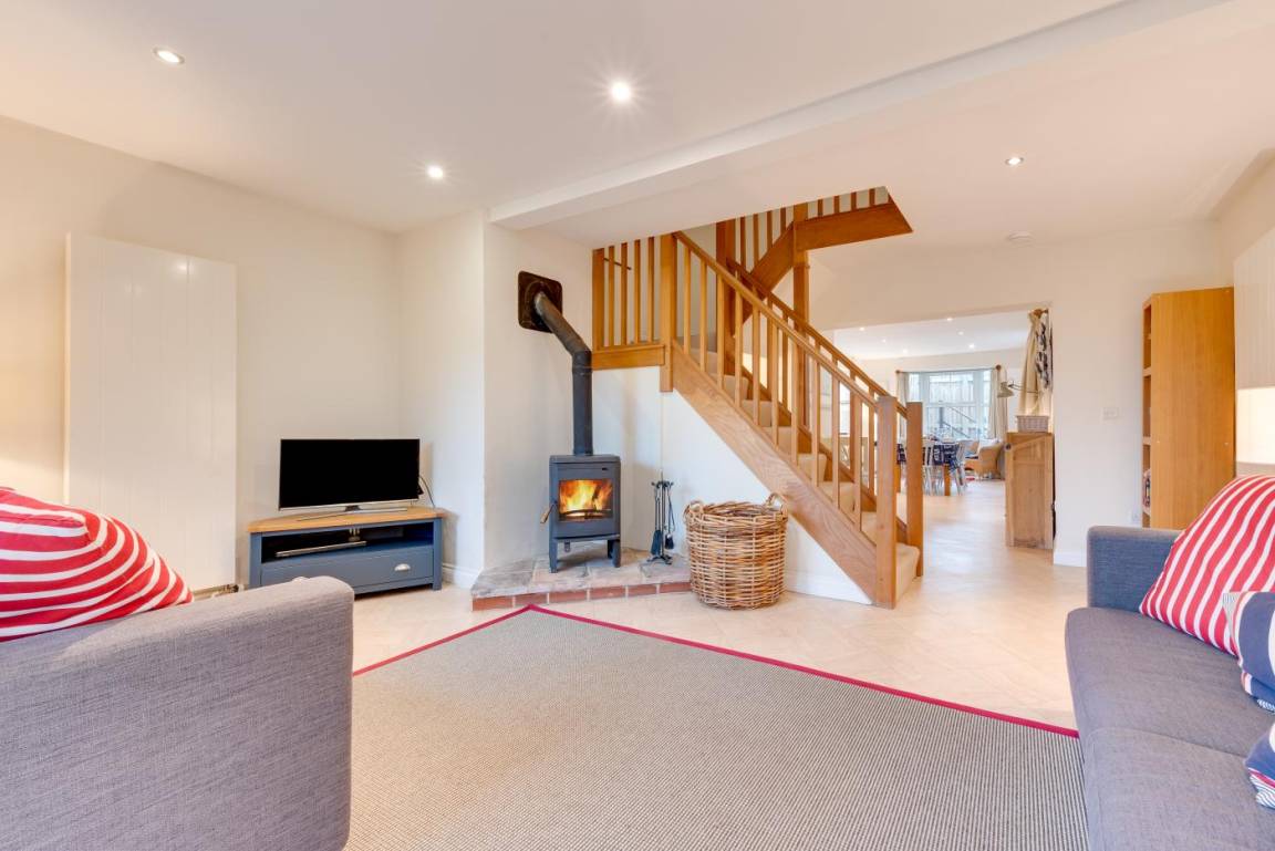 Cottage ∙ 3 Bedrooms ∙ 6 Guests - Aldeburgh