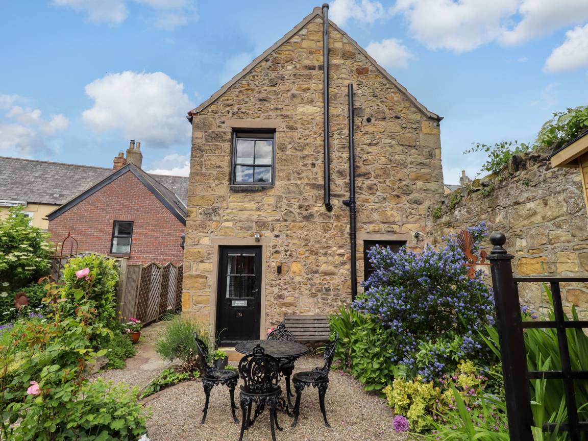 Cottage ∙ 2 Bedrooms ∙ 4 Guests - Craster