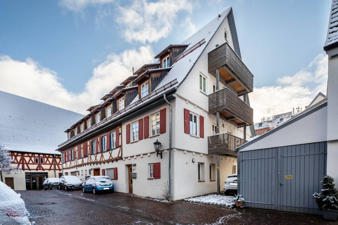 64 M² Ferienwohnung ∙ 1 Schlafzimmer ∙ 4 Gäste - Münsingen