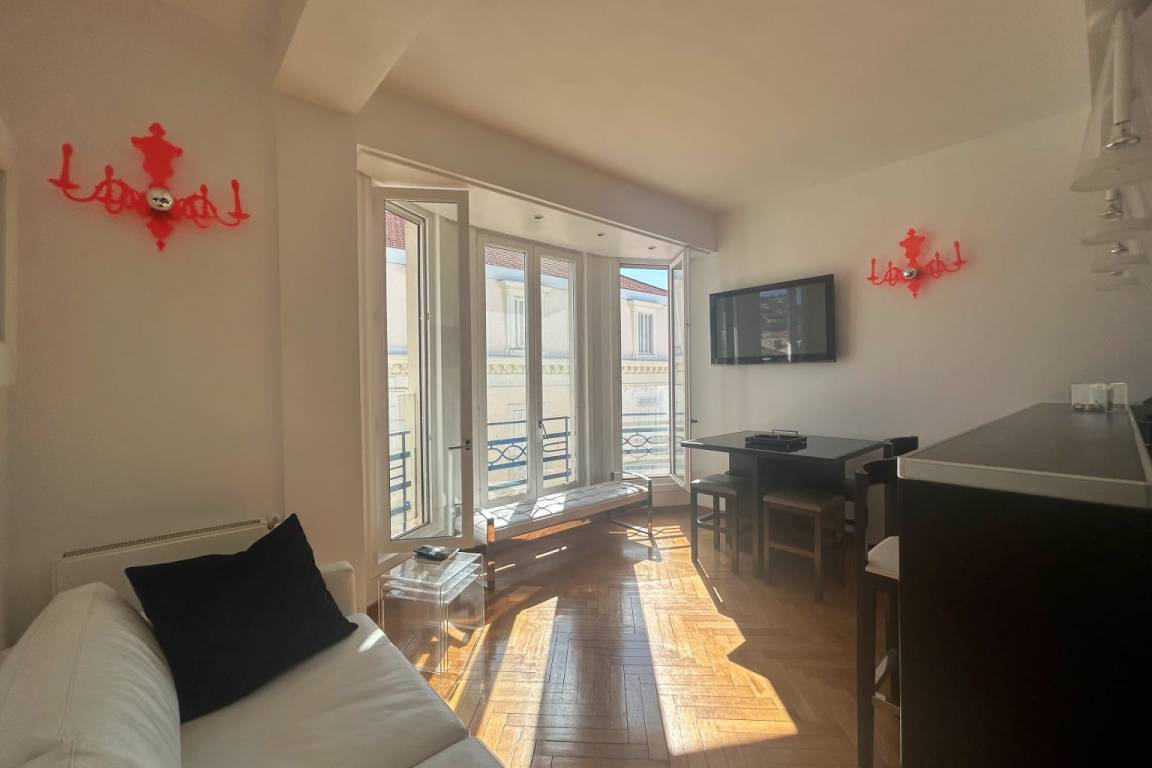 55 M² Appartement ∙ 2 Chambres ∙ 4 Personnes - Plage du Palais des Festivals de Cannes