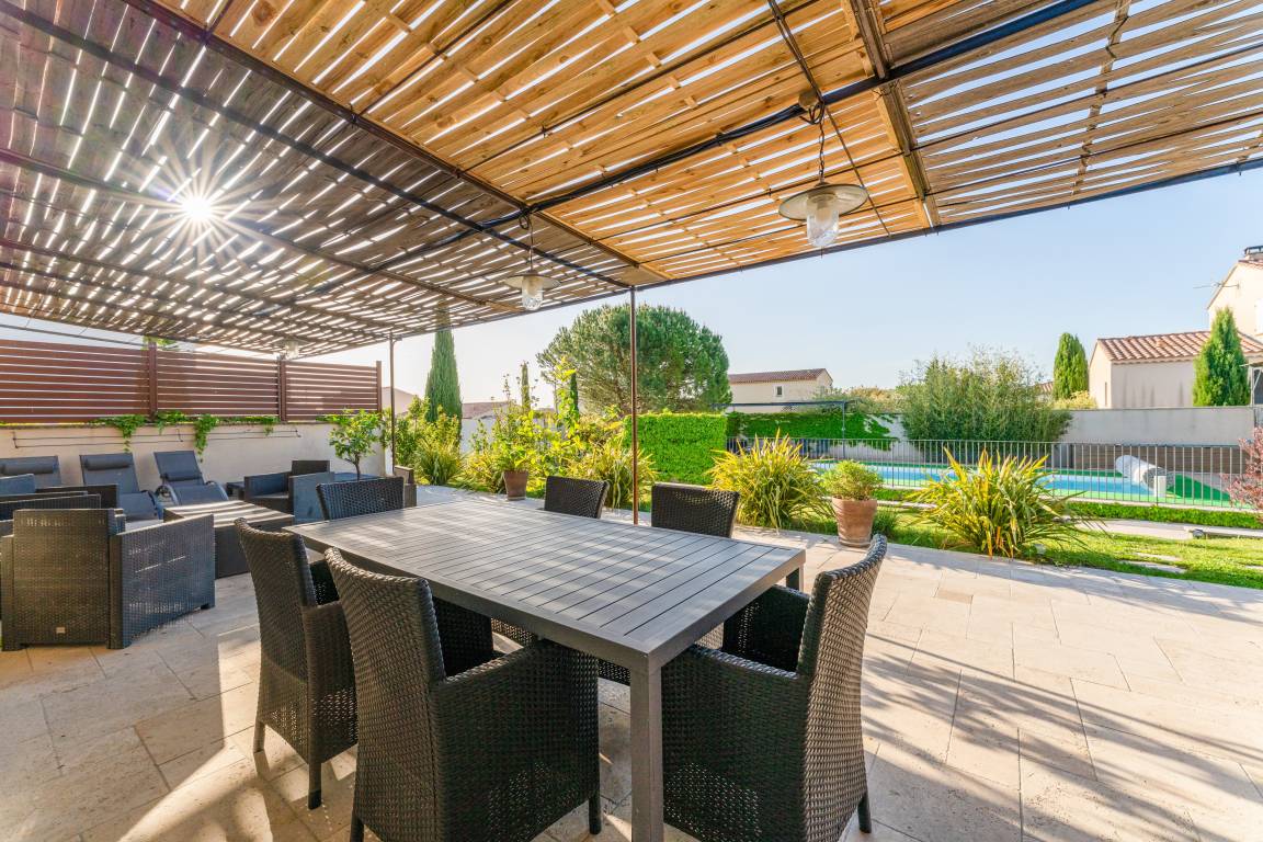 96 M² Huis ∙ 3 Slaapkamers ∙ 6 Gasten - Avignon