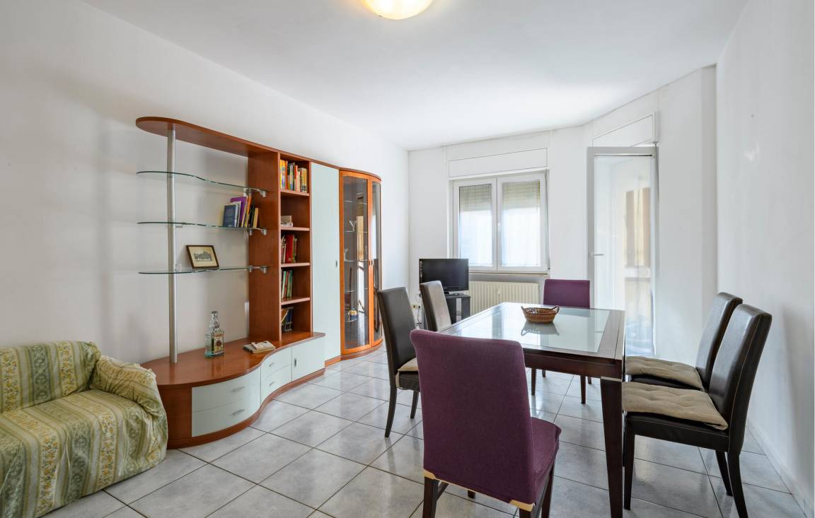 100 M² Appartement ∙ 3 Chambres ∙ 5 Personnes - Pescara