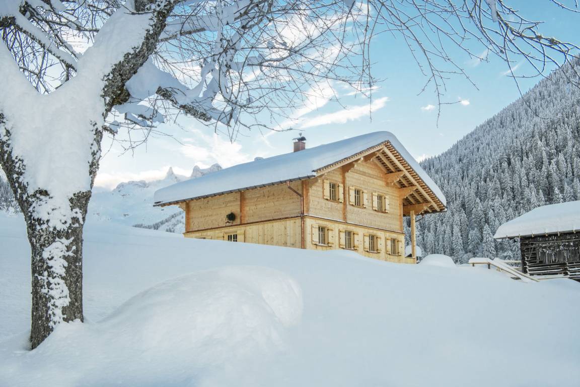 200 M² Ferienhaus ∙ 4 Schlafzimmer ∙ 8 Gäste - Tschagguns