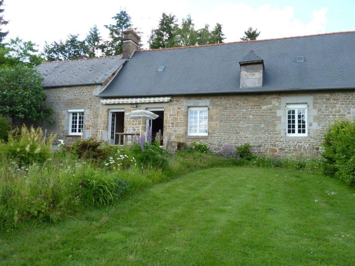 100 M² Casa ∙ 3 Habitaciones ∙ 6 Huéspedes - Fougères