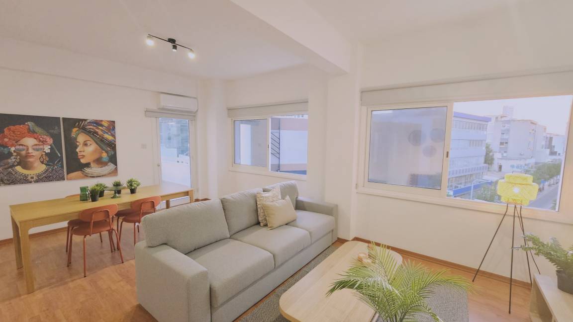 90 M² Appartement ∙ 2 Chambres ∙ 5 Personnes - Nicosie