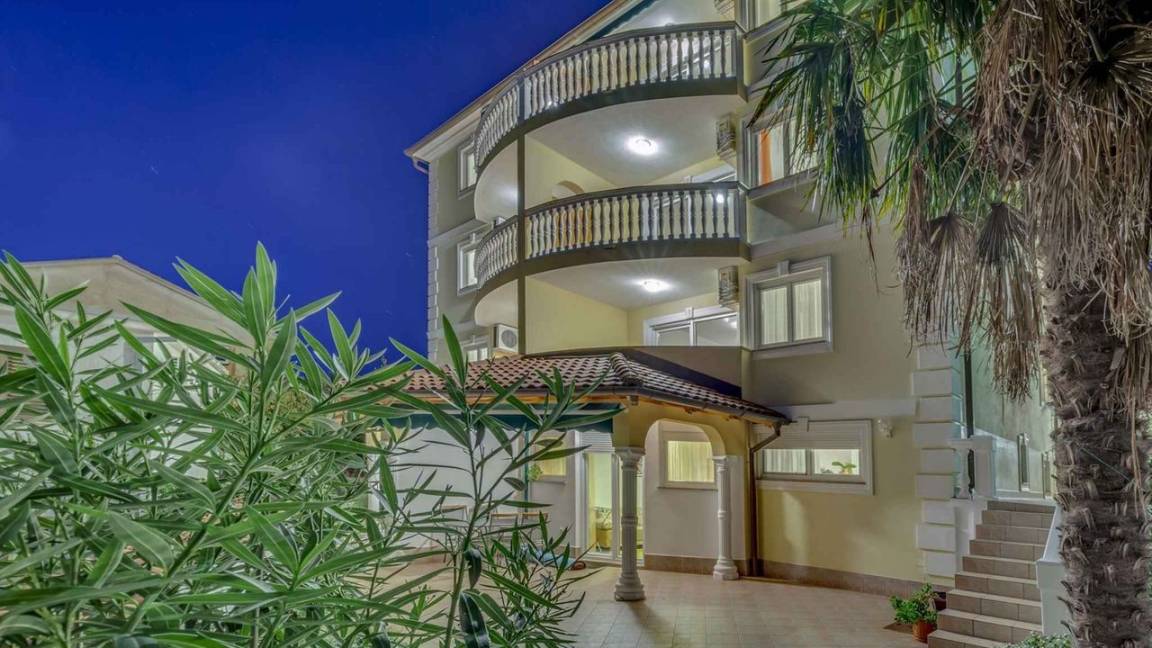 55 M² Ferienwohnung ∙ 2 Schlafzimmer ∙ 4 Gäste - Crikvenica