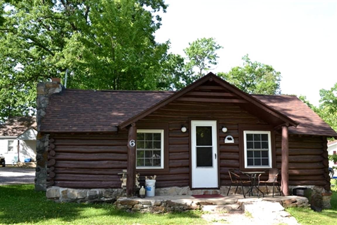 House ∙ 2 Bedrooms ∙ 6 Guests - Farmington, PA