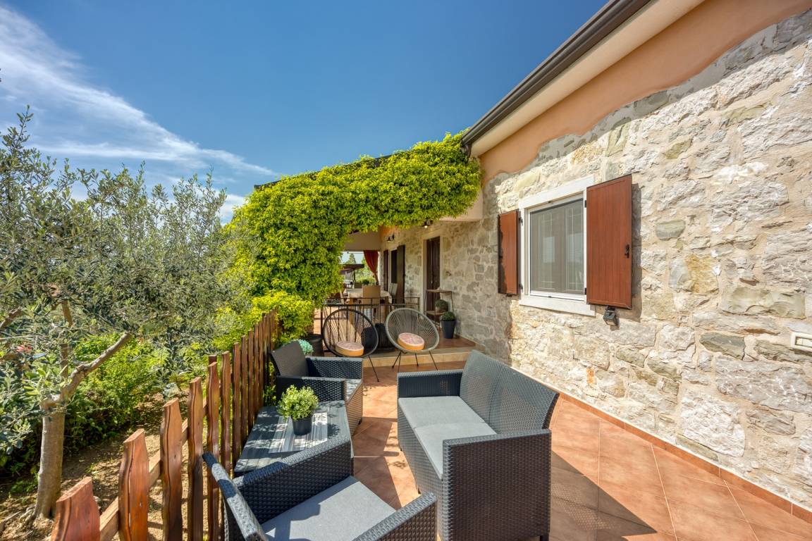 100 M² Maison De Vacances ∙ 2 Chambres ∙ 4 Personnes - Vrsar