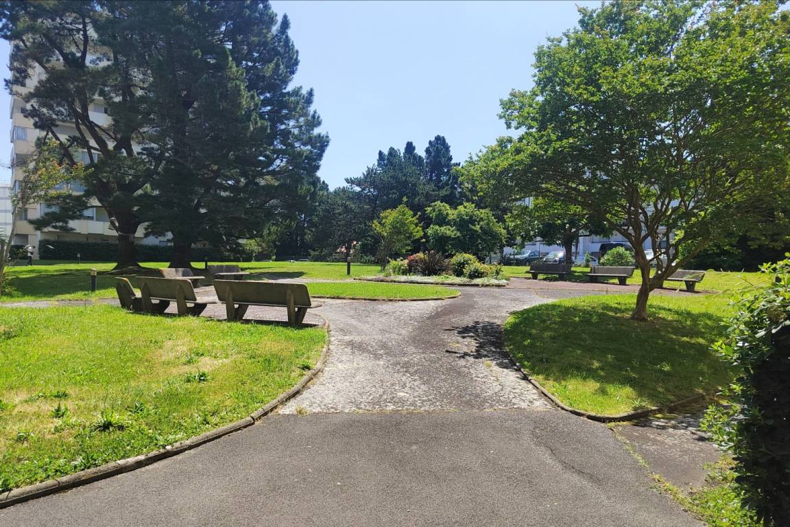 30 M² Studio Flat ∙ 2 Guests - Biarritz