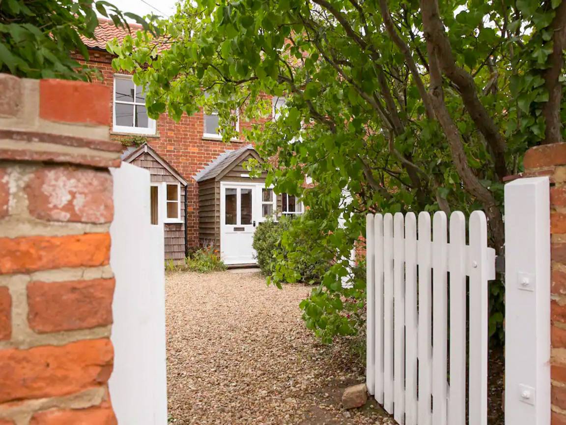 Apartment ∙ 3 Bedrooms ∙ 6 Guests - Old Hunstanton