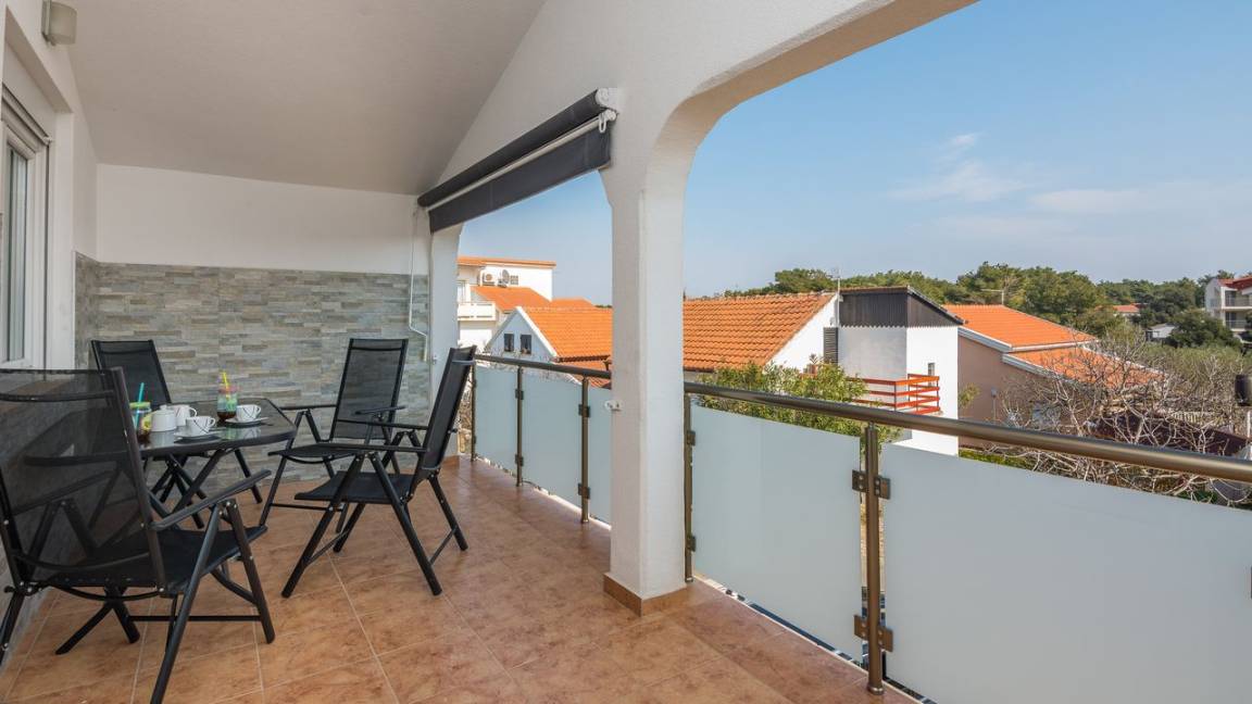 40 M² Apartamento ∙ 2 Habitaciones ∙ 6 Huéspedes - Vir