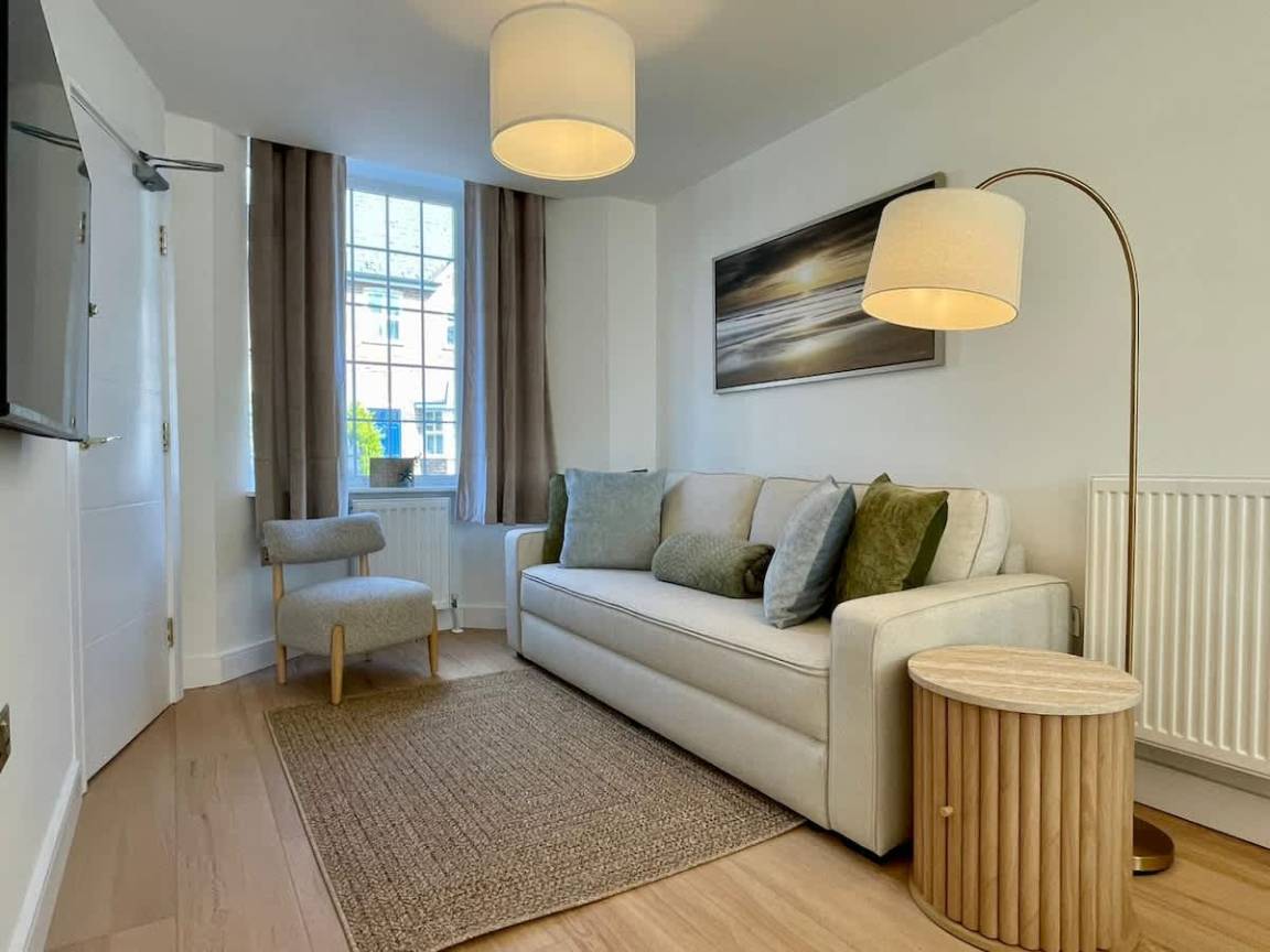 House ∙ 2 Bedrooms ∙ 6 Guests - Canterbury