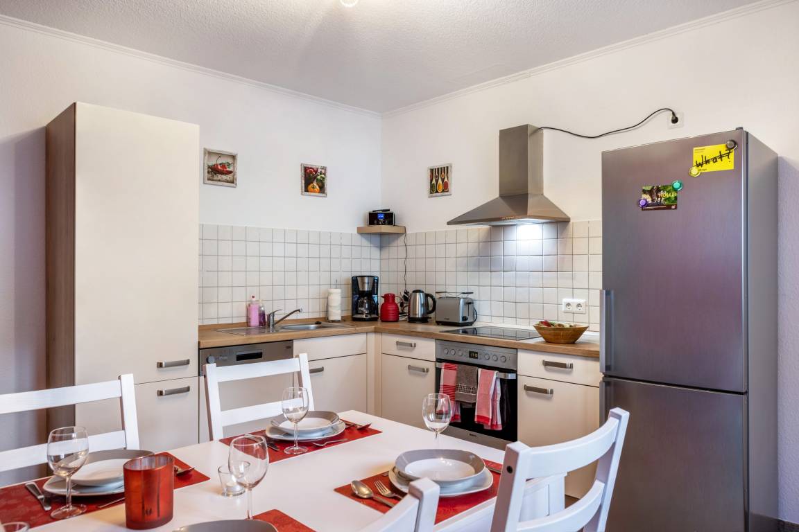 94 M² Ferienhaus ∙ 2 Schlafzimmer ∙ 5 Gäste - Hessisch Lichtenau