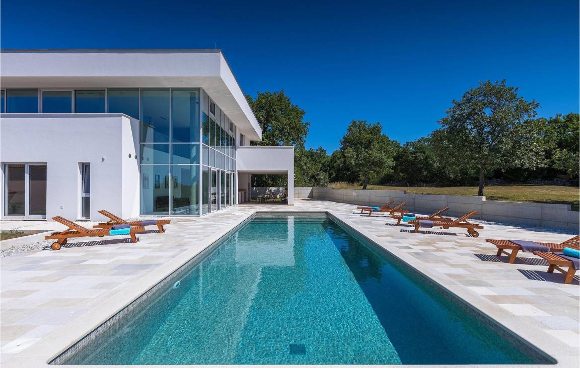 600 M² Casa ∙ 6 Habitaciones ∙ 12 Huéspedes - Rovinj