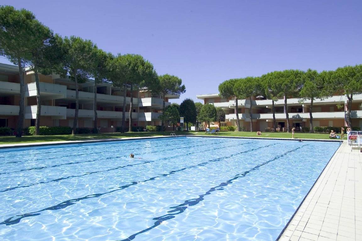 65 M² Ferienwohnung ∙ 4 Schlafzimmer ∙ 8 Gäste - Bibione Pineda