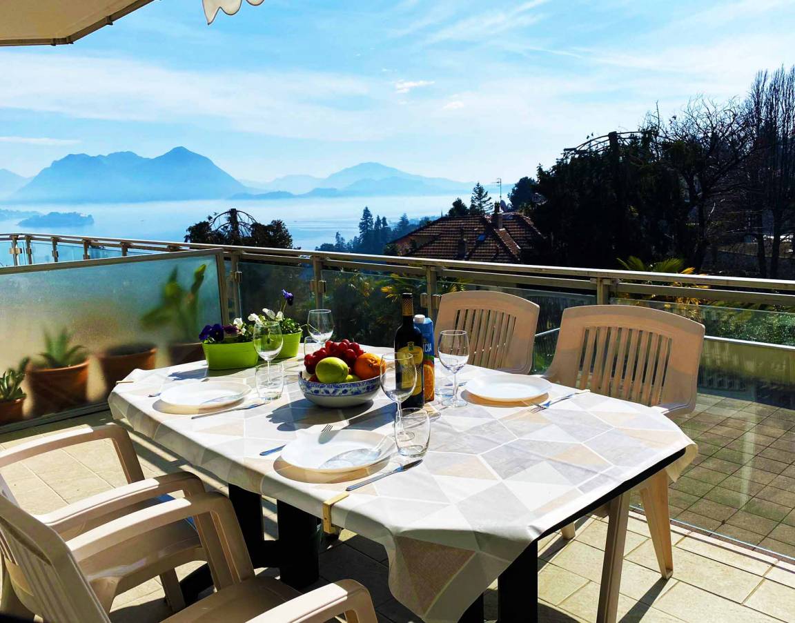 90 M² Apartment ∙ 2 Bedrooms ∙ 4 Guests - Baveno