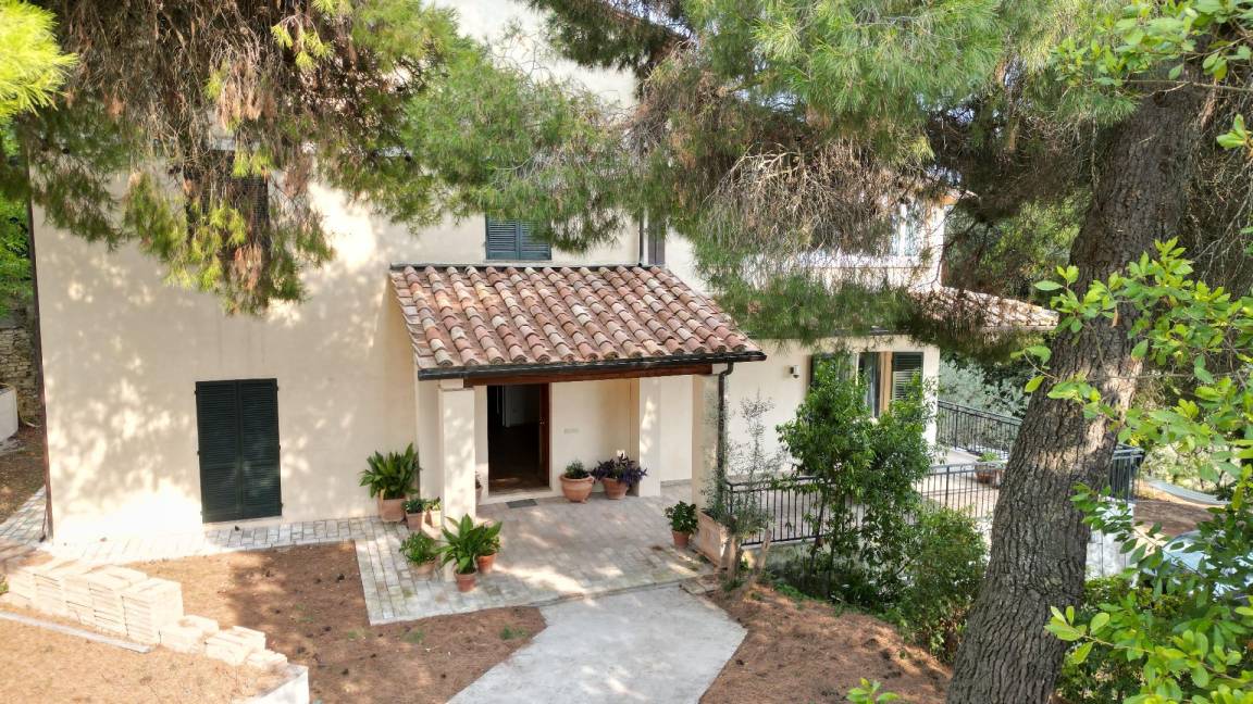 150 M² Casa Vacanza ∙ 3 Camere Da Letto ∙ 6 Ospiti - Foligno