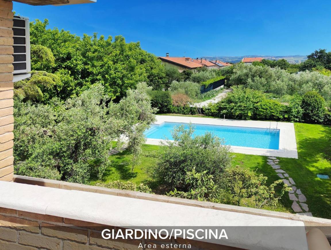 350 M² Villa ∙ 5 Slaapkamers ∙ 18 Gasten - Gradara