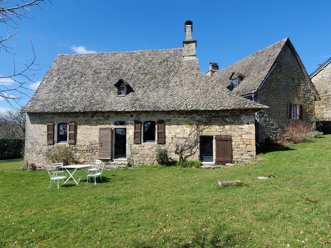 170 M² House ∙ 3 Bedrooms ∙ 8 Guests - Marcillac-la-Croisille