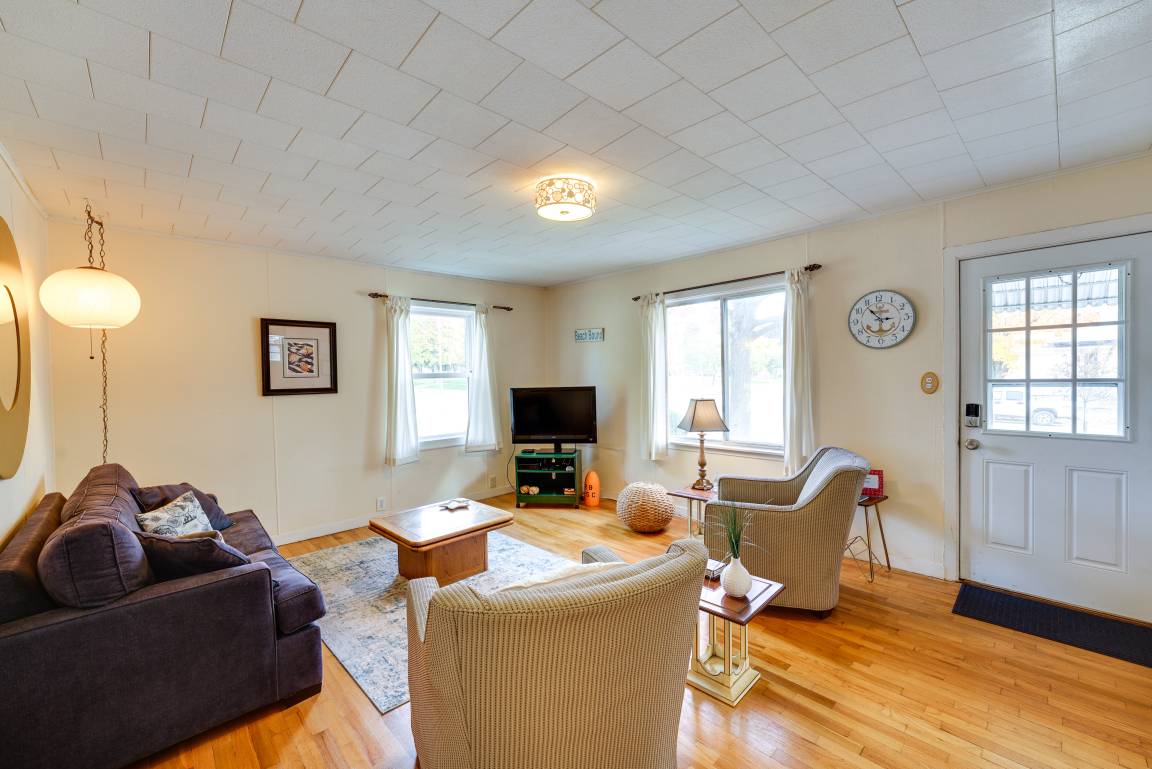 66 M² House ∙ 2 Bedrooms ∙ 6 Guests - Ludington, MI